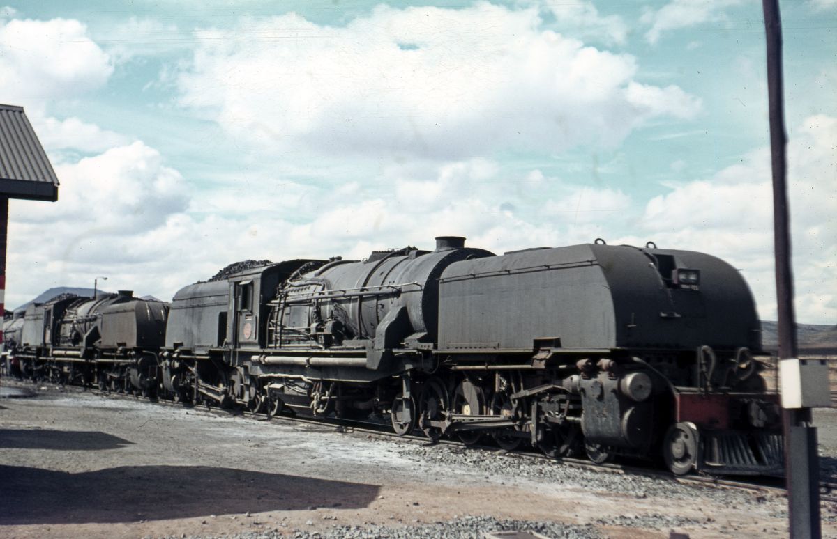 Contributions Locomotive History