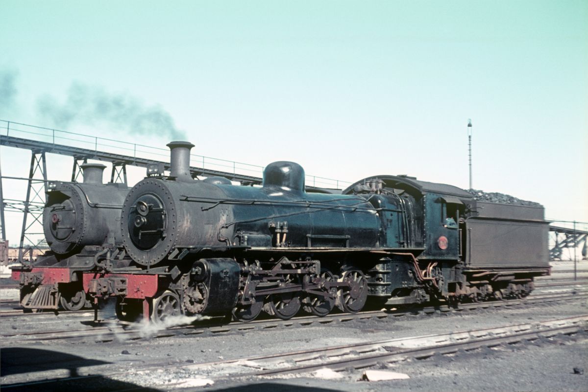 Contributions Locomotive History